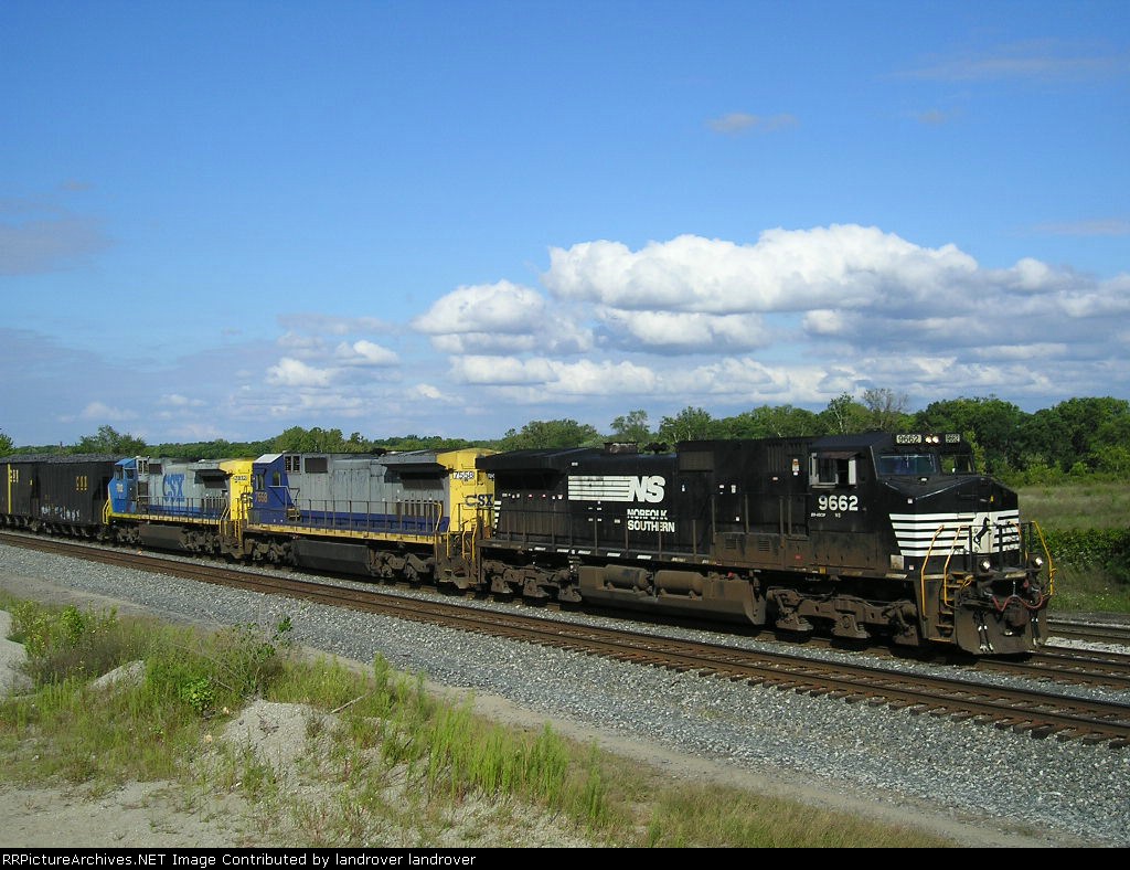 NS 9662 On CSX Q 339 Southbound
